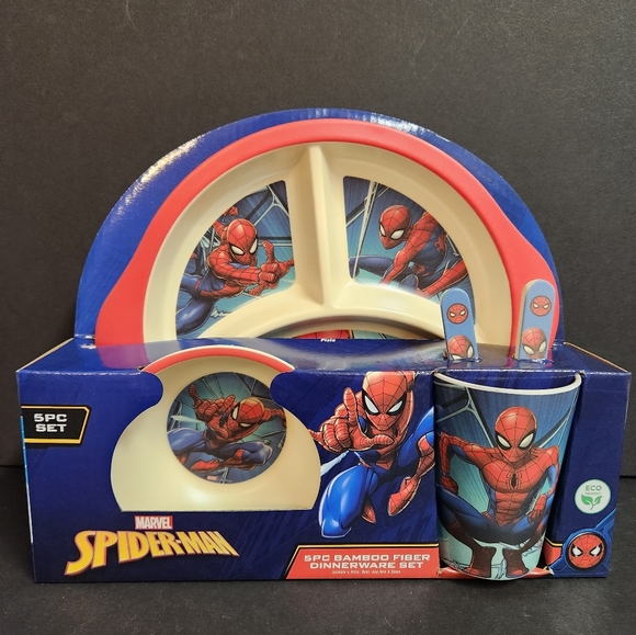 Marvel | Dining | Marvel Spiderman Bamboo 5 Piece Dinnerware Set New In ...